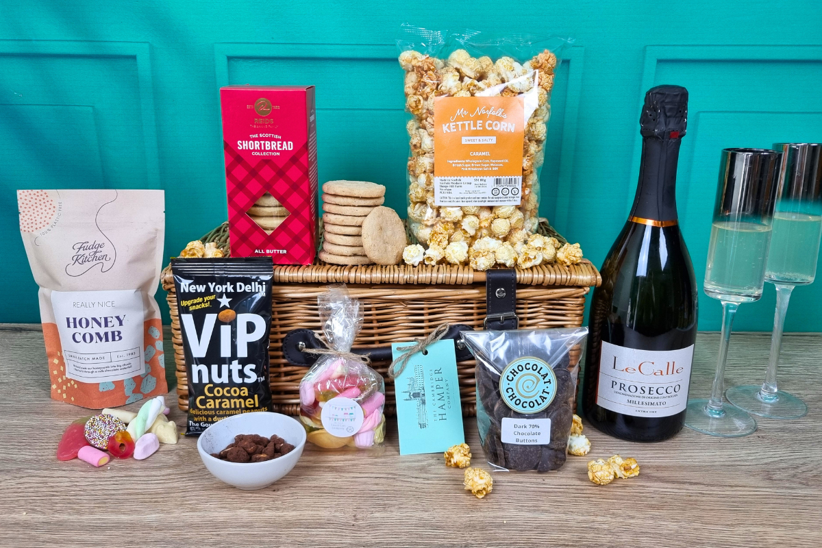 Prosecco Celebration Gift Hamper – The Cambridge Hamper Company